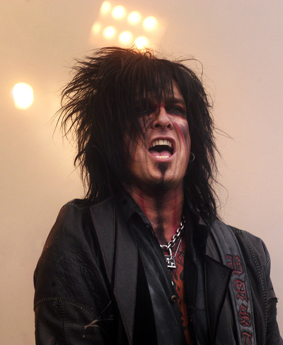 Sixx: A.M. Fanpage | Gallery - Members